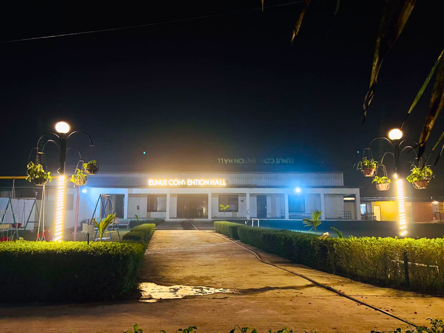 - Shayan Hotel and Reosrt - your next door paradise!